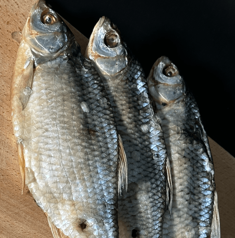 Dried roach without caviar - DRY FOOD